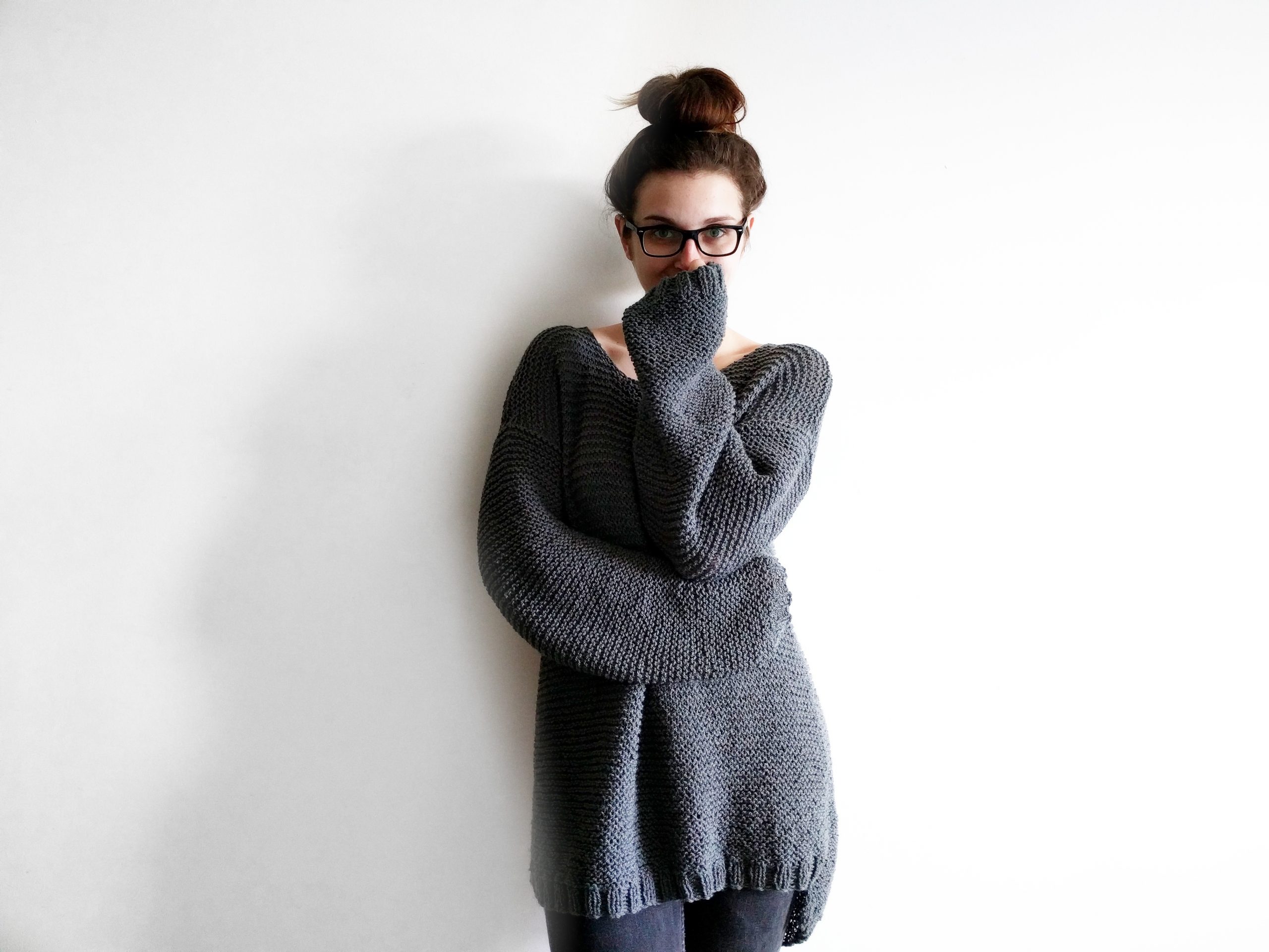 LIVING IN MY OVERSIZED LOOSE KNIT JUMPER – Knits Please