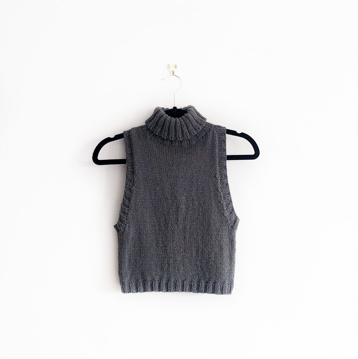 ROLL NECK VEST KNITTING PATTERN – Knits Please